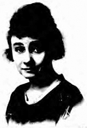 oz.Typewriter: Peggy Hull, Pioneer War Correspondent