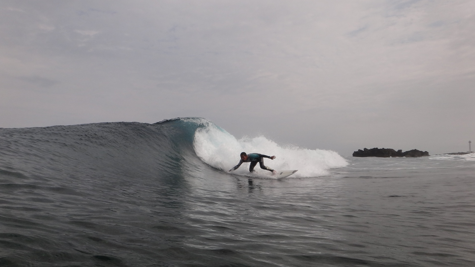 Happy Surfing Okinawa