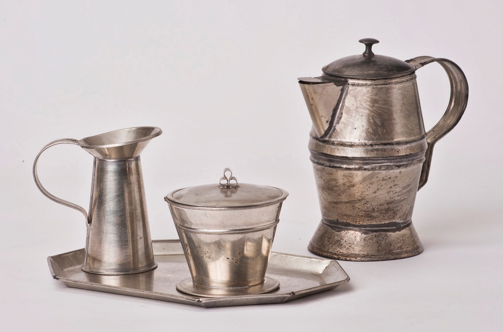 NH Heritage and Traditional Arts: Tinsmithing