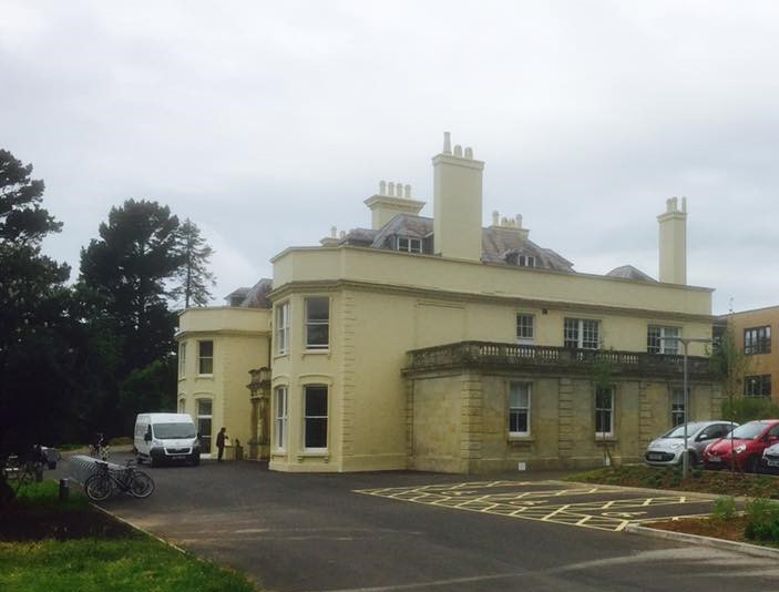 Landed families of Britain and Ireland: (398) Barnes of Great Duryard