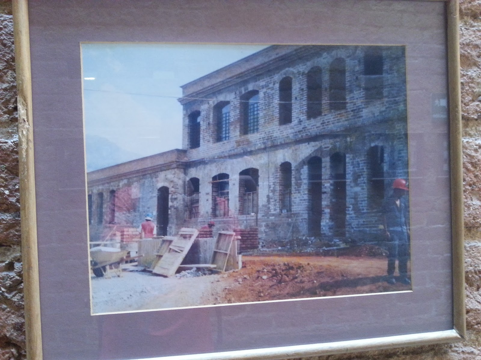 Mi Comuna 4 - Medellín : Comfama de Aranjuez