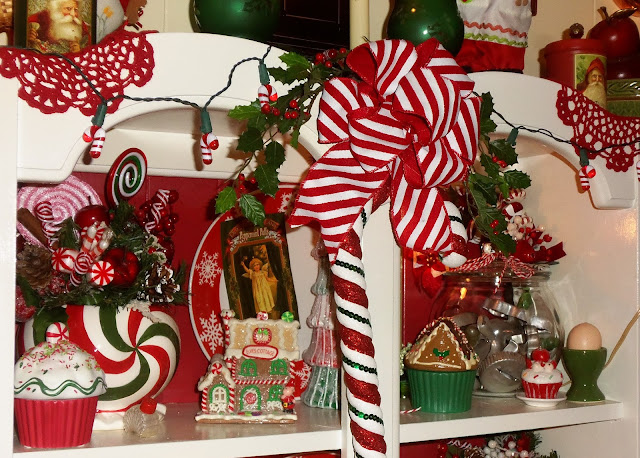 A DEBBIE-DABBLE CHRISTMAS: Christmas Candy Kitchen, Part 1, Christmas ...