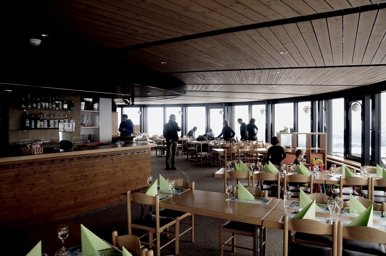 loving switzerland blog: Leysin - La Berneuse (2048m.), Vaud