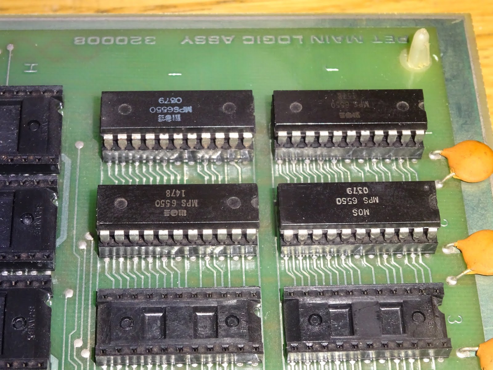 Tynemouth Software: Commodore PET checkerboard and one odd character on ...