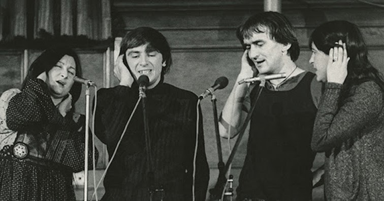 From the front of the choir: Singing harmony can be hard and scary ...