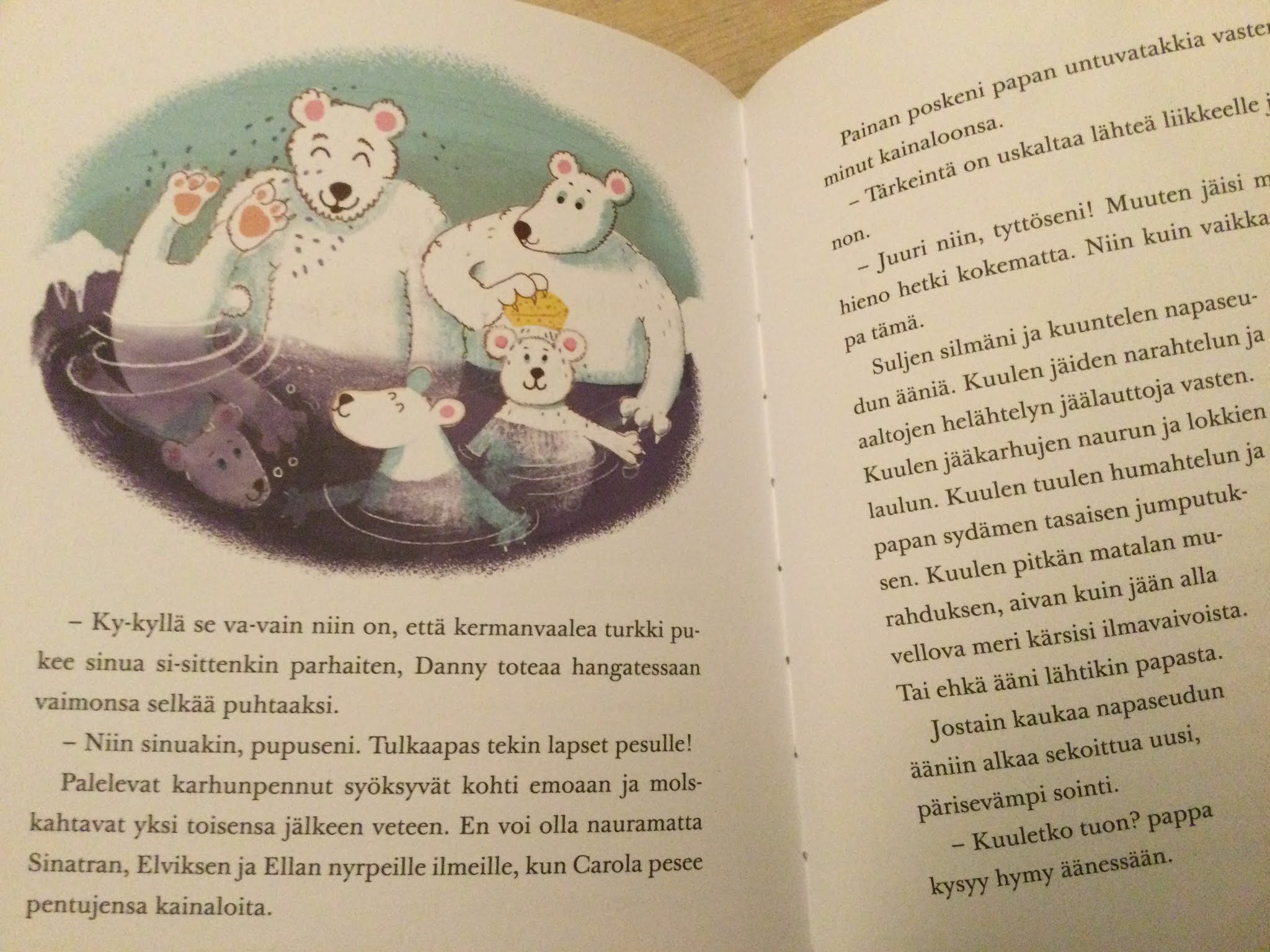 Hiiri kirjahyllyssä : Paula Noronen, Tagli ja Telle ostoskeskuksessa ...