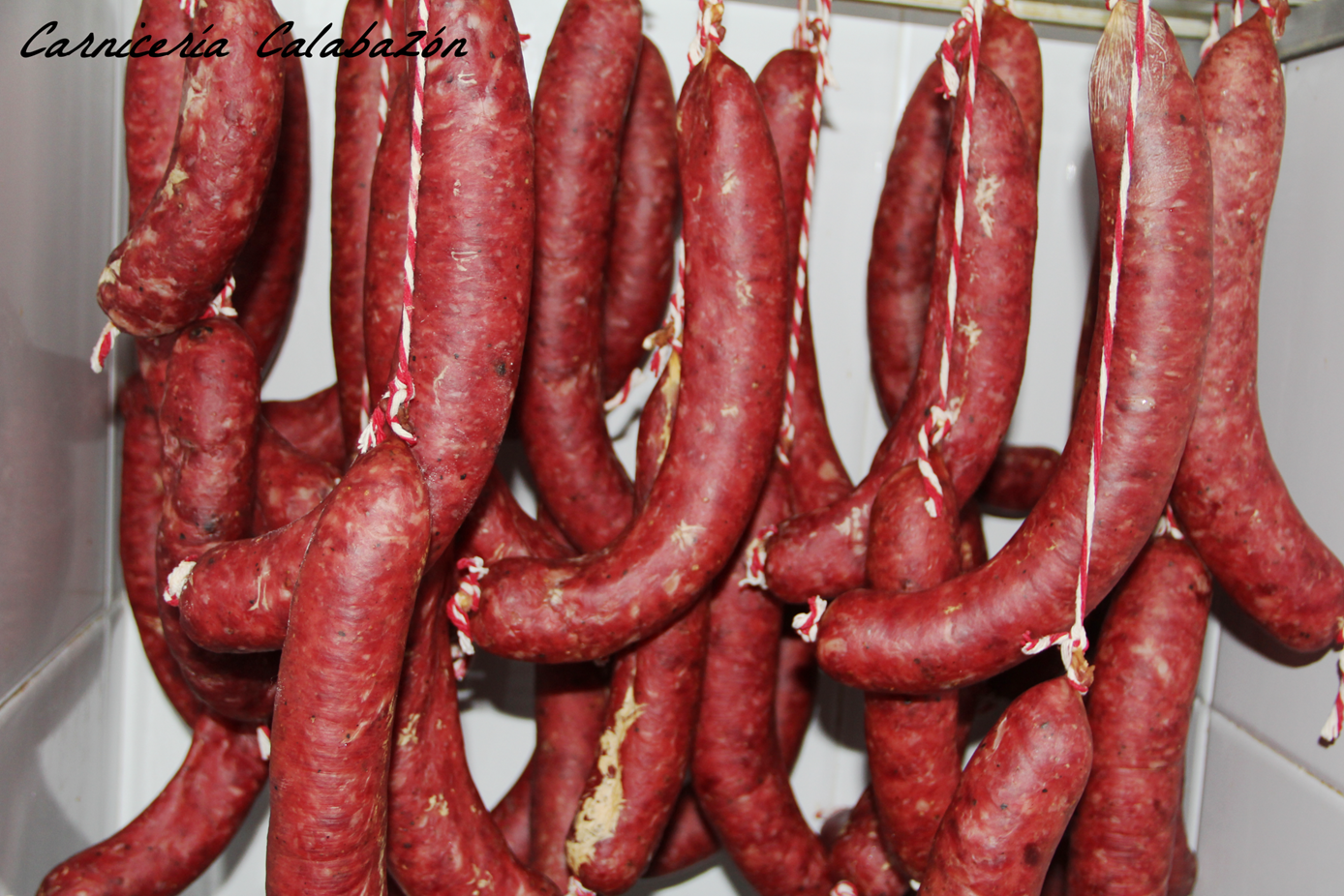 Carnicería Calabazón: CÓMO ELABORAMOS EL SALCHICHÓN