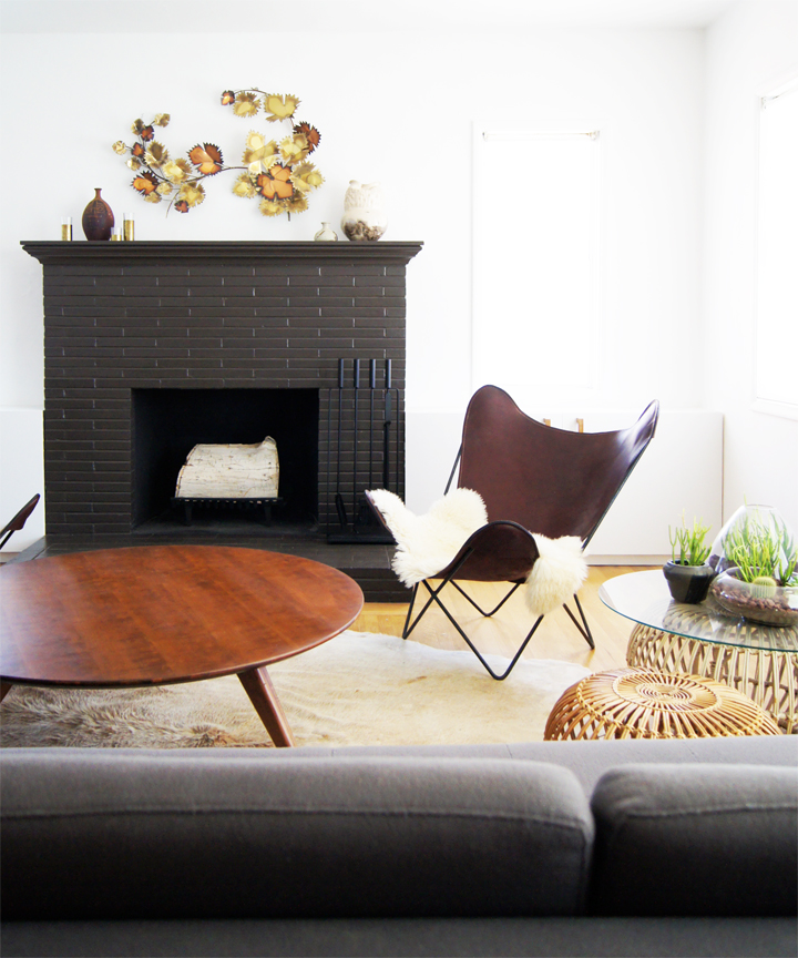 5 Reasons to Love a Dark Grey or Black Fireplace + 10 Dark Fireplaces ...