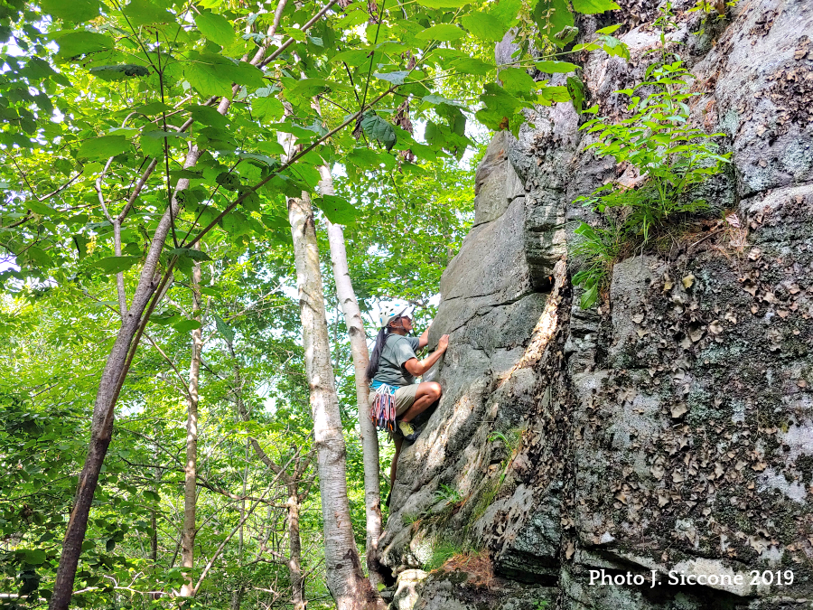 Hawaii Girl Adventures: Buffalo Pit & Buffalo Corral - Rock Climbing