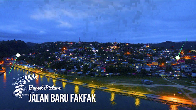 Fakfak Di Waktu Malam - FAKFAK DALAM GAMBAR