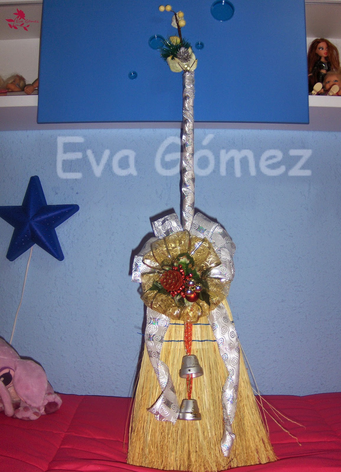 Rupanteva: Escobas decoradas