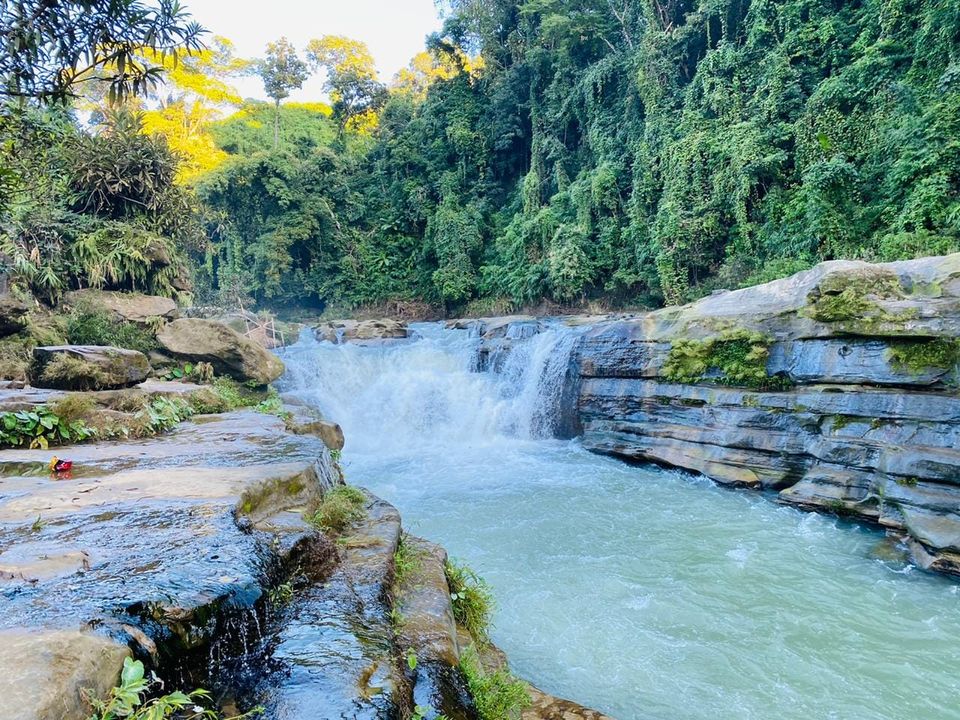 Amiyakhum and Nafakhum are known as Niagara of Bengal.