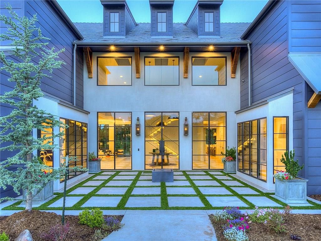 8,000 Square Foot Modern Farmhouse In Jones, OK | THE AMERICAN MAN$ION