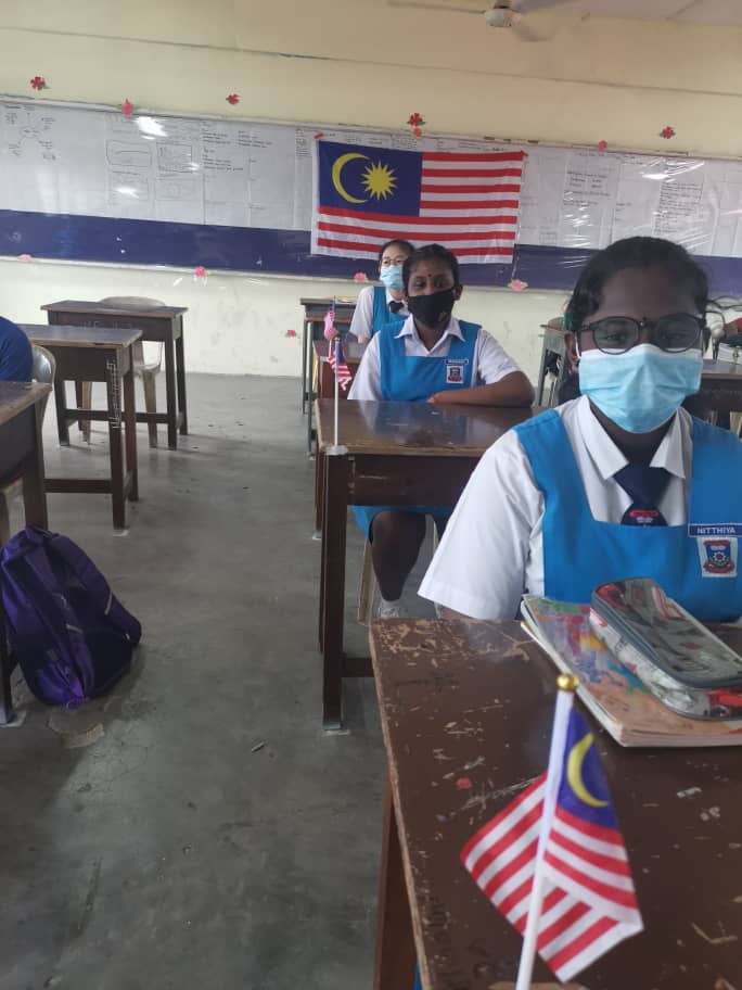 LAMAN BLOG SMK PRAI - PEA 0001: HIASAN KELAS MERDEKA - SMK PRAI 2020