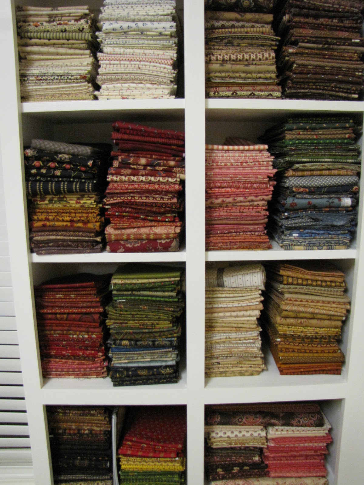 Grammy Quilts: New Cabinets for My Quilt Room