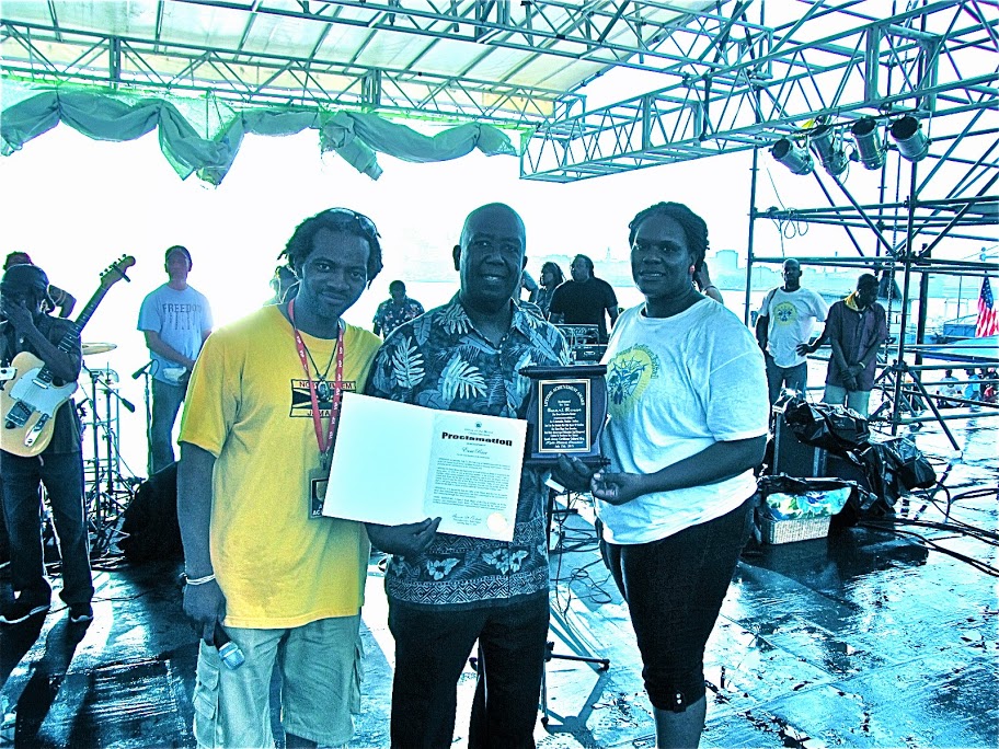 Gilbert Curiosities: Gilbert Interviews Author, Ewart Rouse