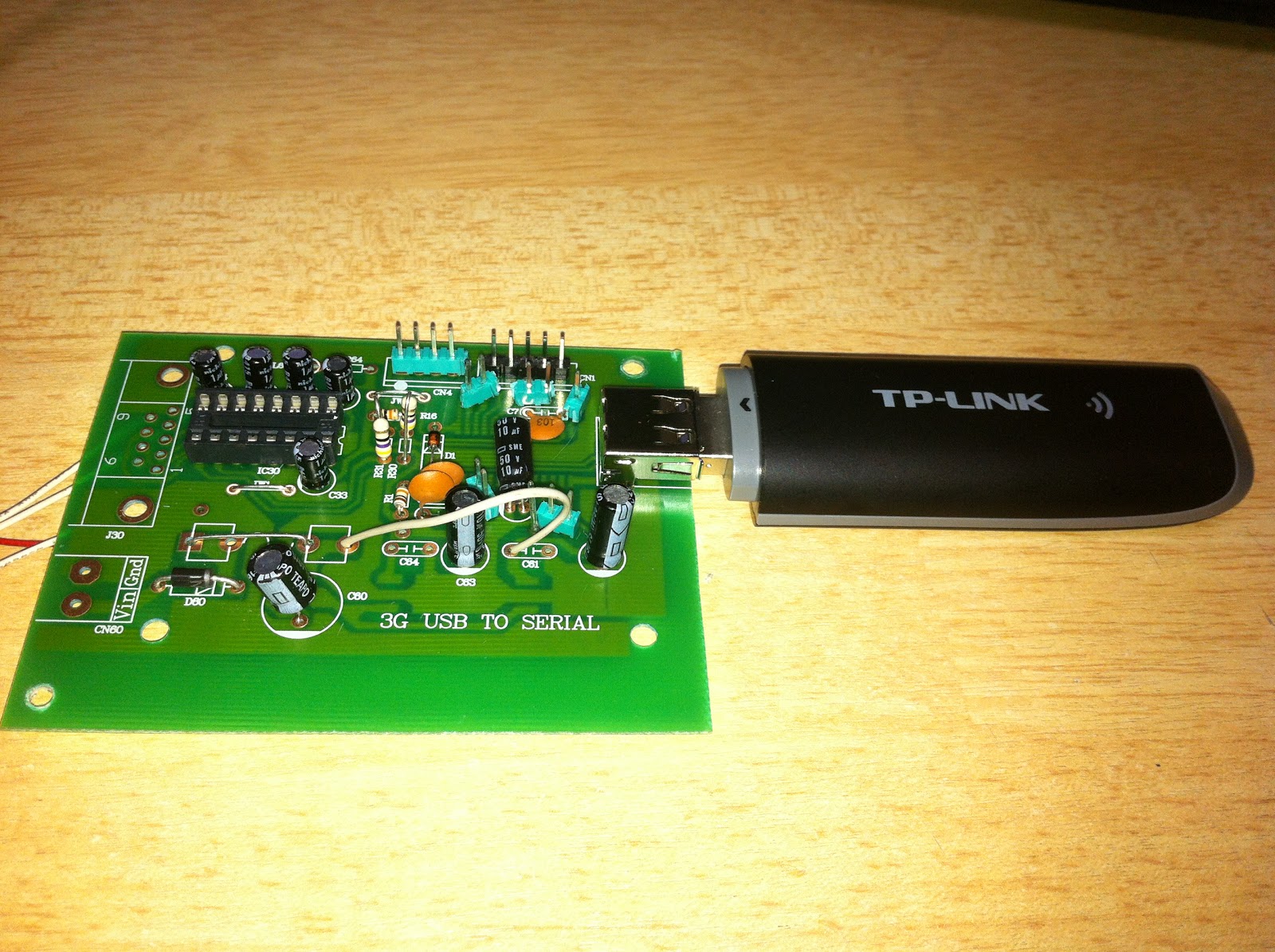PIC24 Project : Connecting a 3G USB Modem: PIC24FJ64GB002 - USB Host Board