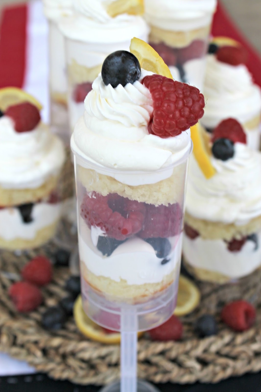 Lemon Berry Trifle Push Pops - Made It. Ate It. Loved It.