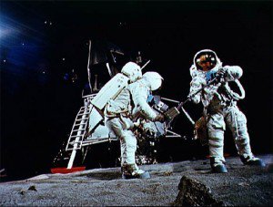 Formación Cientifica : VIAJES A LA LUNA