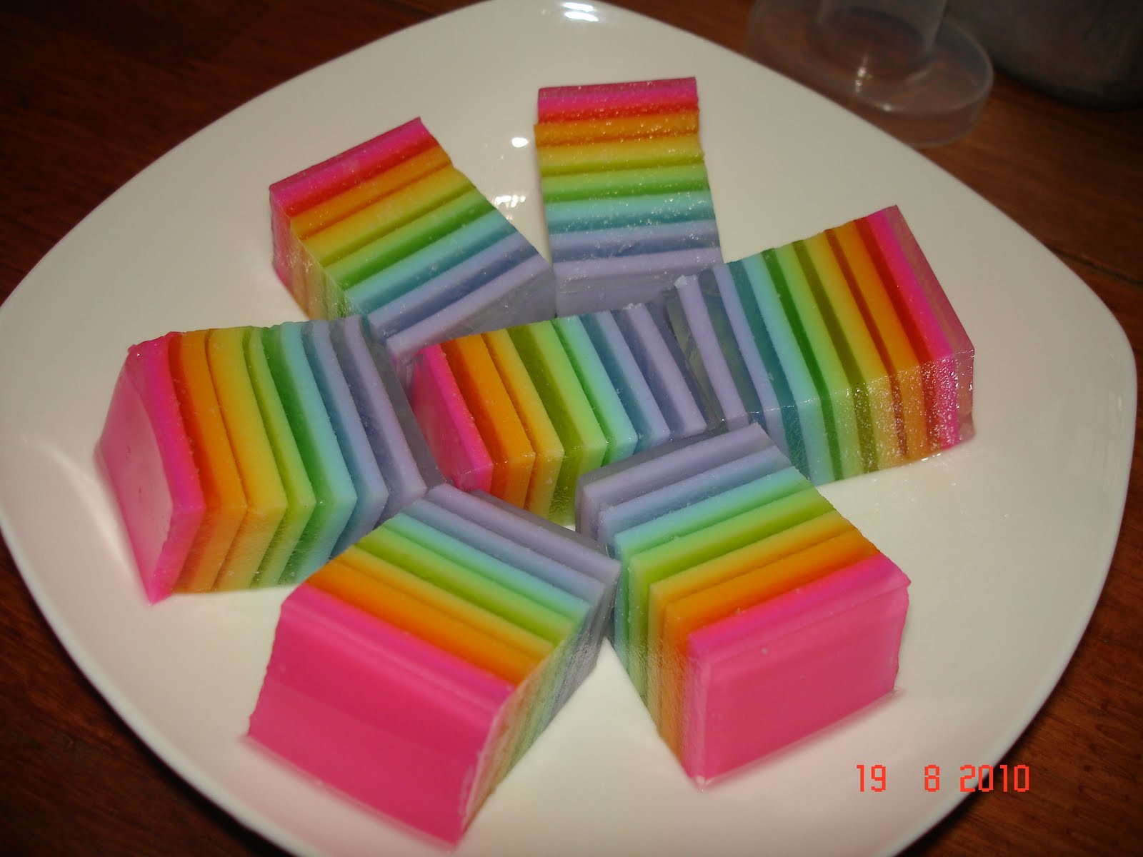what i've done in kitchen: rainbow agar