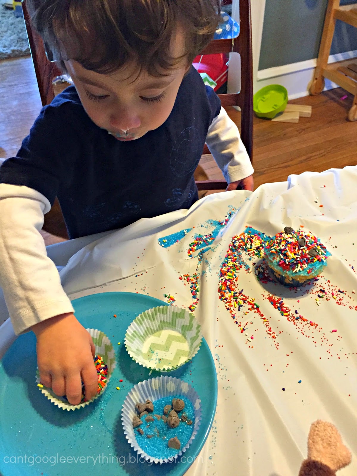 Easy Cupcake Party Ideas! - My Mini Adventurer
