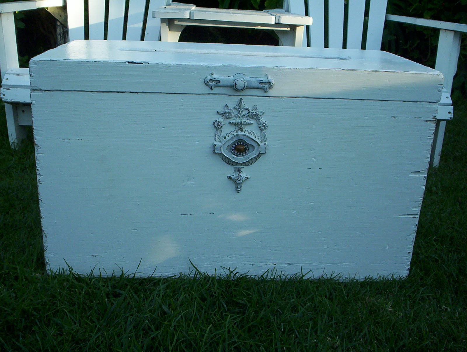 Shabby To Chic Treasures: White Shabby Chic Trunk/Chest
