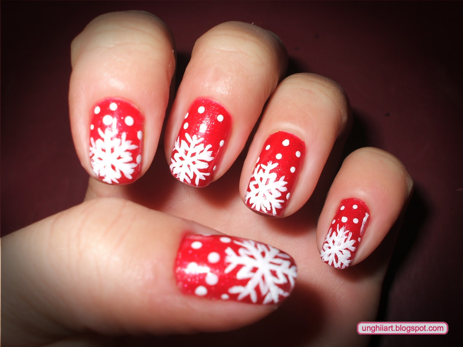 Unghii cu fulgi de nea ~ Modele unghii