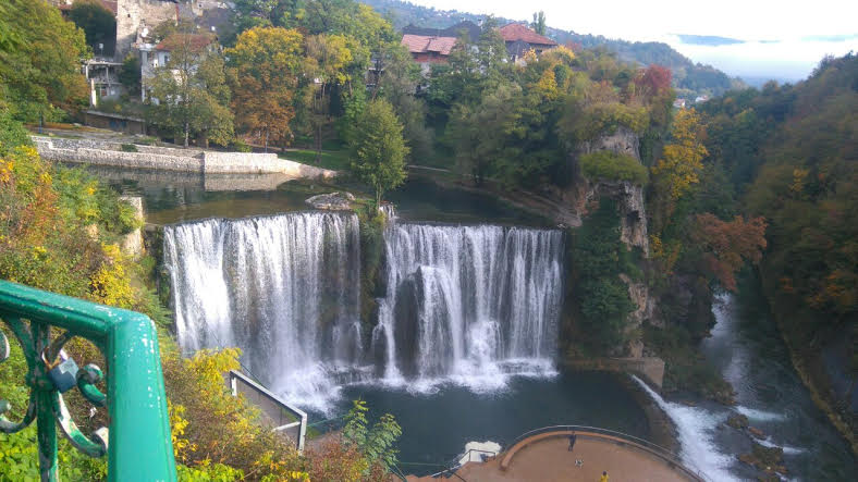 SLIKE I DOGADJAJI: Rodni list