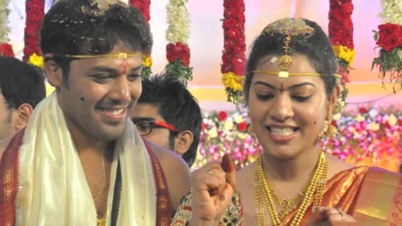 Geetha Madhuri Singer Husband
