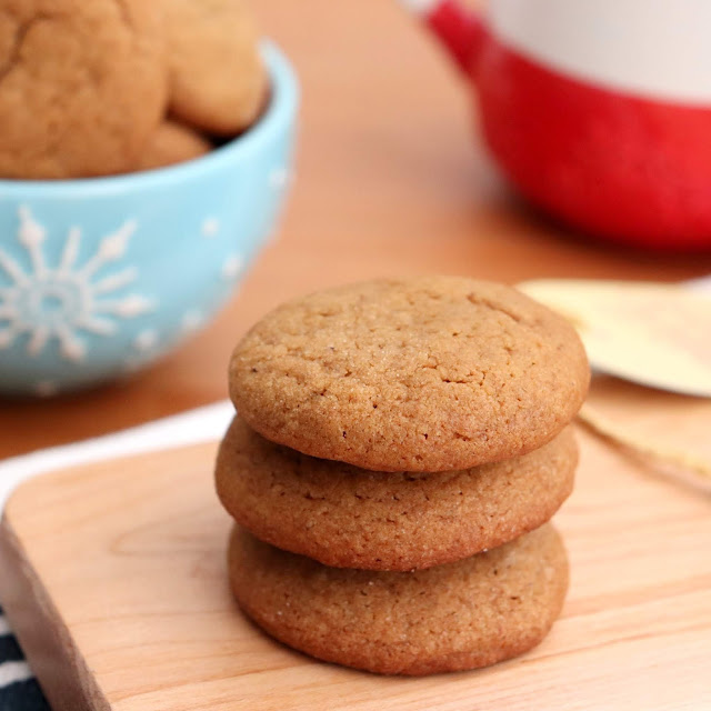Torviewtoronto: Soft Ginger Cookies
