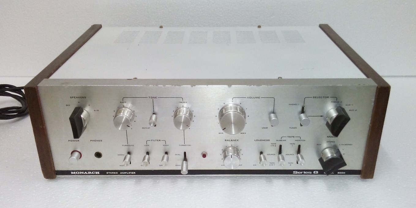 BARANG BARANG ELEKTRIK TERPAKAI DAN RARE: Amplifier MONARCH Series 8 ...