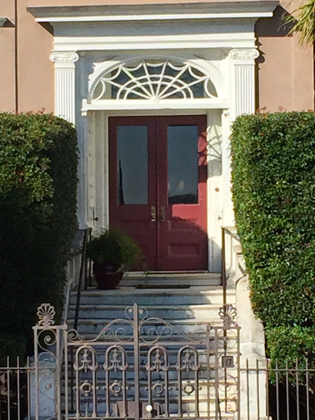 Love Living at Home: 19 great ideas for colorful entry doors