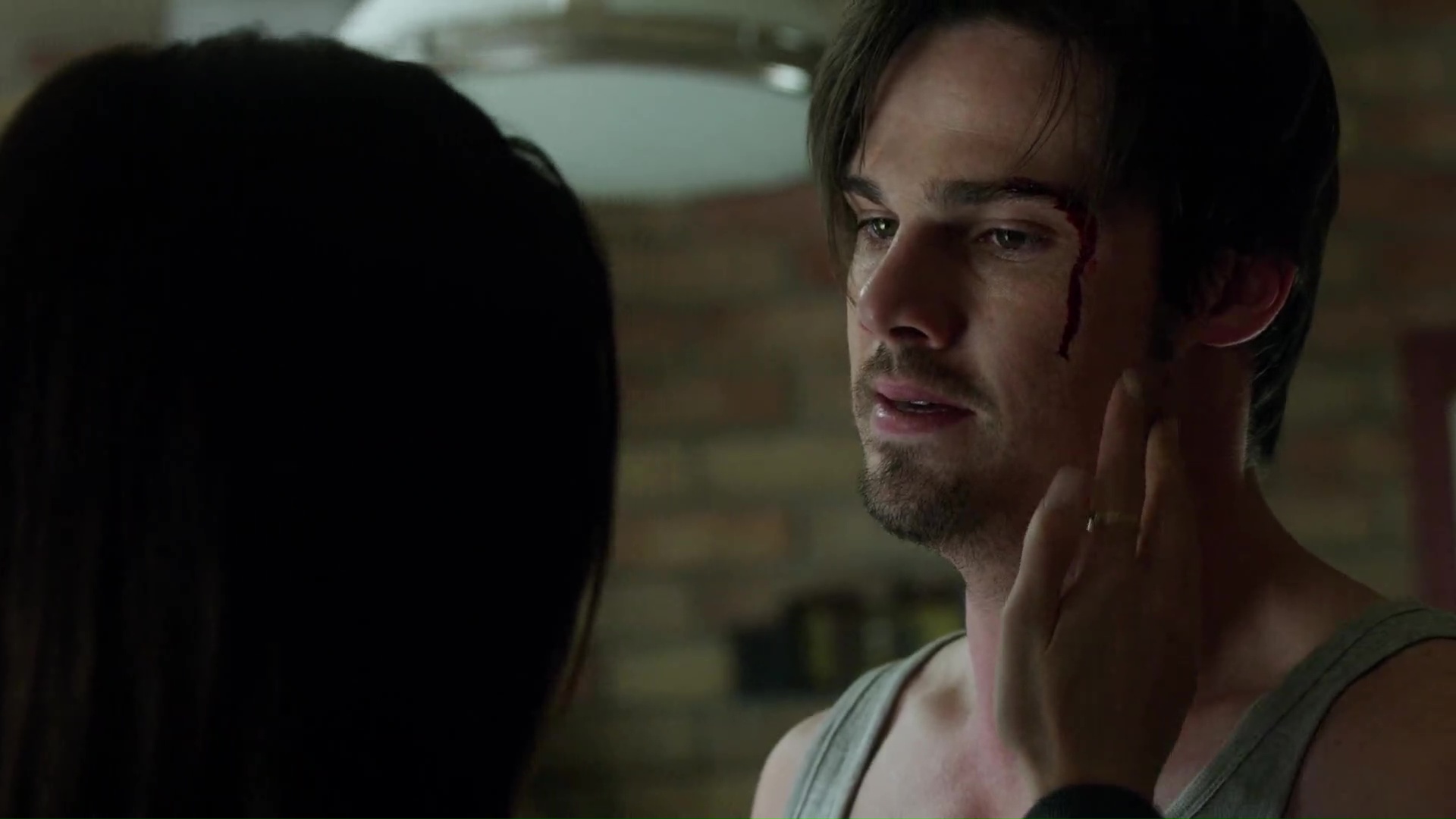 ausCAPS: Jay Ryan shirtless in Beauty And The Beast 1-21 "Date Night"
