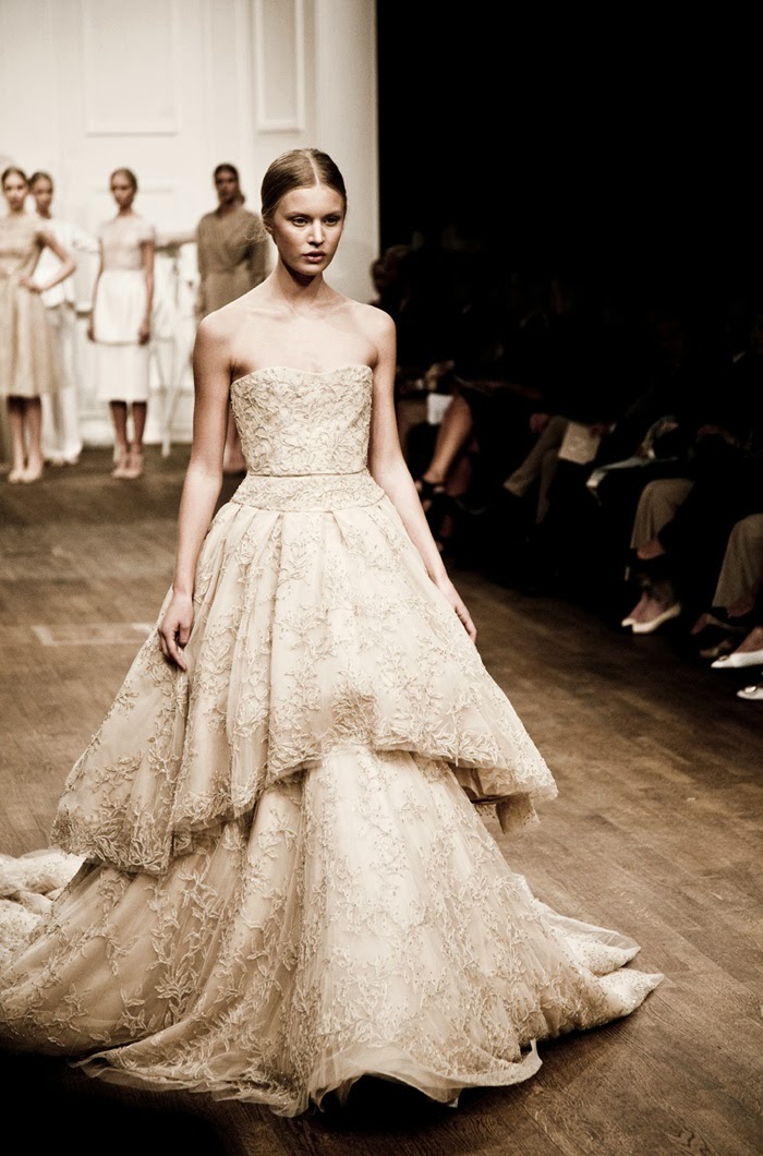 No straps wonderful wedding gown | Just a pretty bride