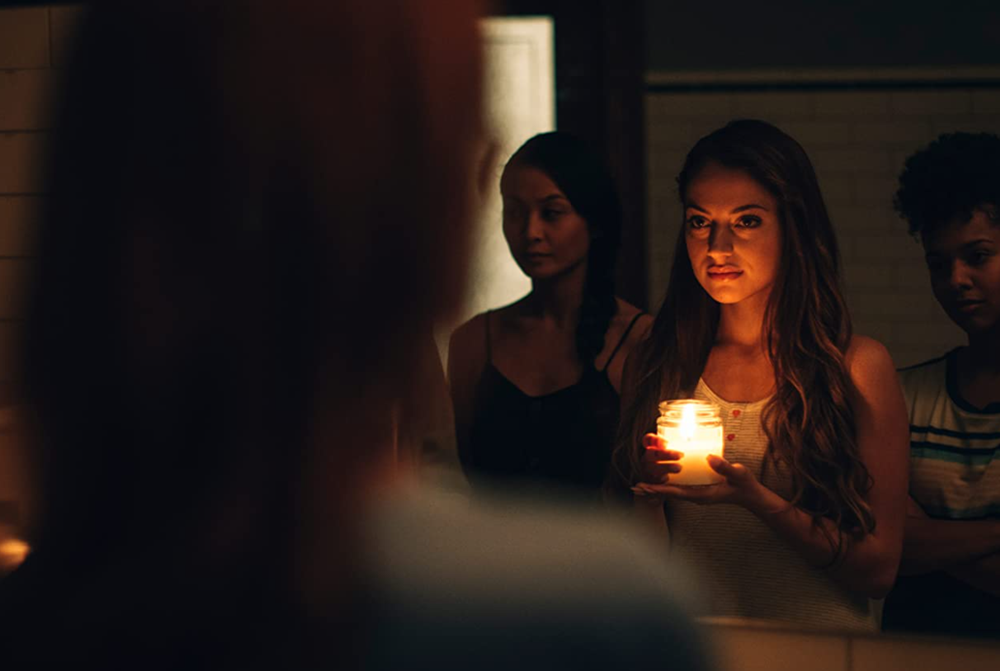 Seance [Movie Review] | R A W L I N S _ G L A M