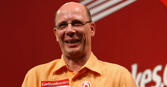 " DARTS - MADNESS ": CO STOMPE 3-0 MICHAEL SMITH