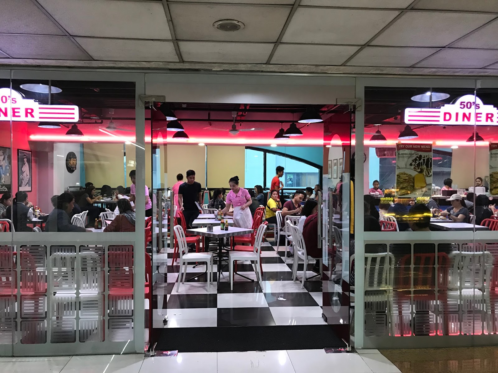 [Review] 50's Diner at Session Rd., Baguio City - The Blahger