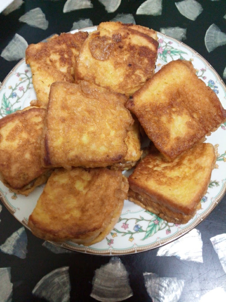 cercita: Roti Cheese Goreng