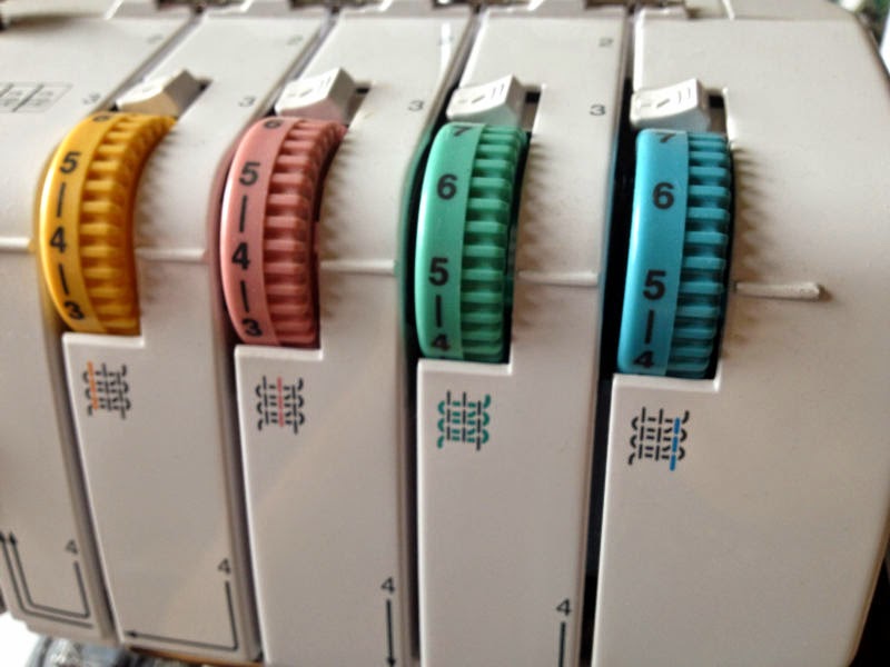 How to choose a serger? - Tip top sewing : Vintage Sewing Blog