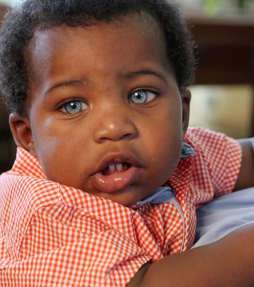 BLOG DO PRÍNCIPIE ALE: LAREN GALLOWAY- O BEBÊ DE OLHOS AZUIS.