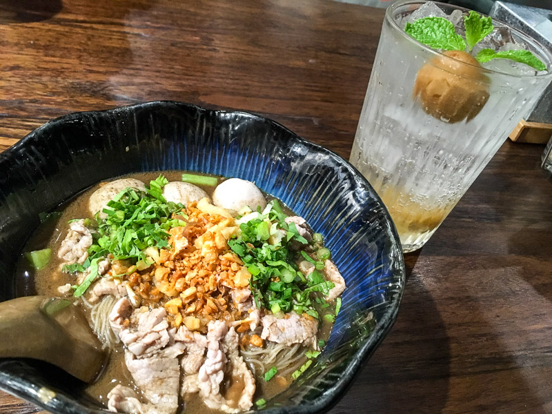 Horizontally yours: Tong Smith Siamese boat noodle, Emquartier, BKK