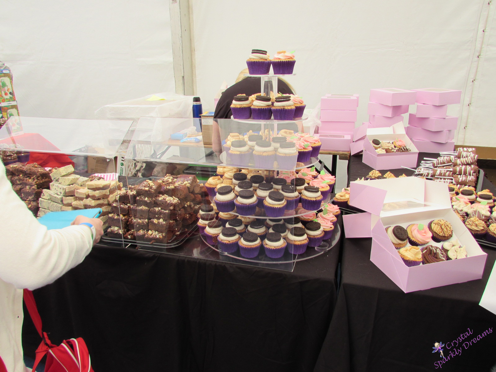 Crystal Sparkly Dreams: Day Out to: Wales Comic Con 2016