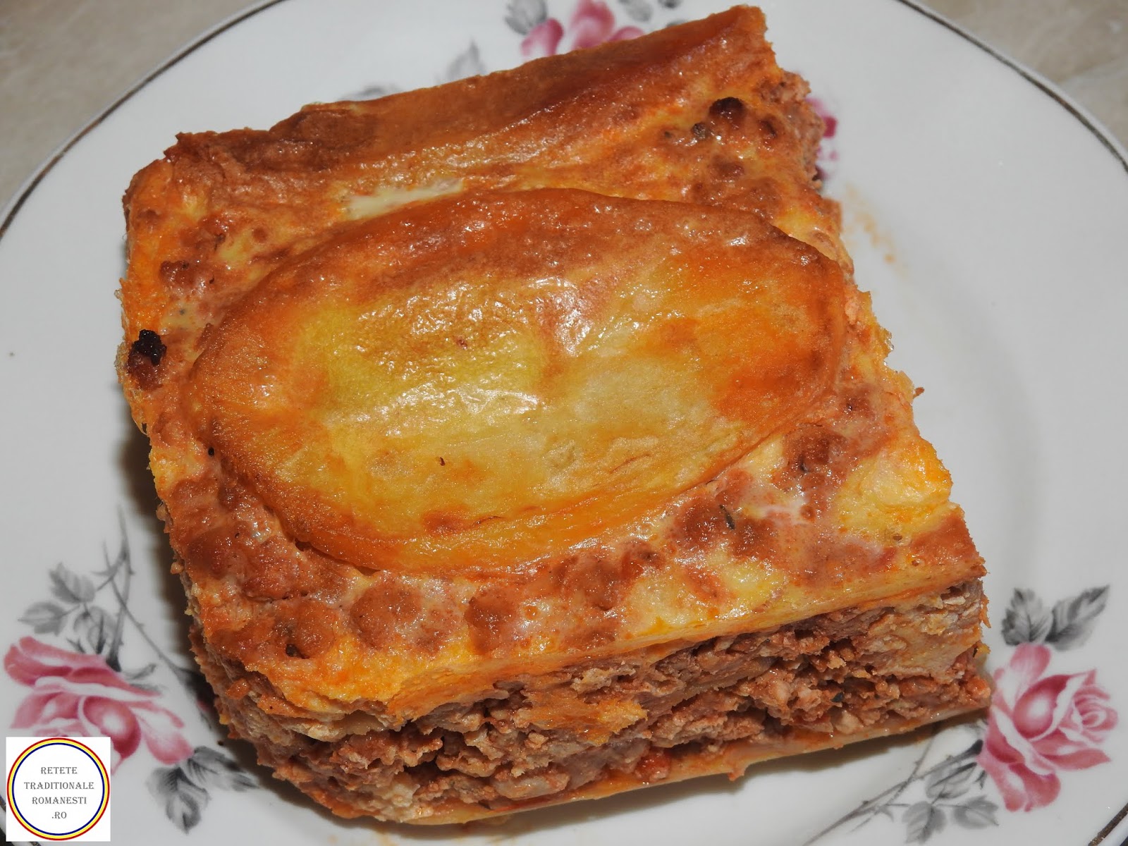 Musaca romaneasca | Retetetraditionaleromanesti.ro