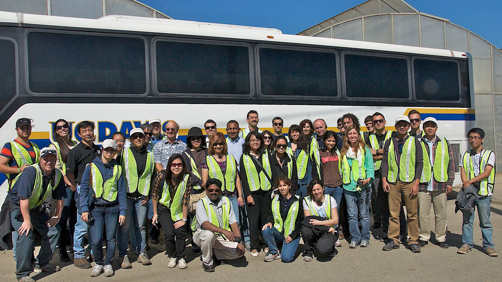 Kitayama Brothers Floral News: UC Davis Students Visit KB Farms