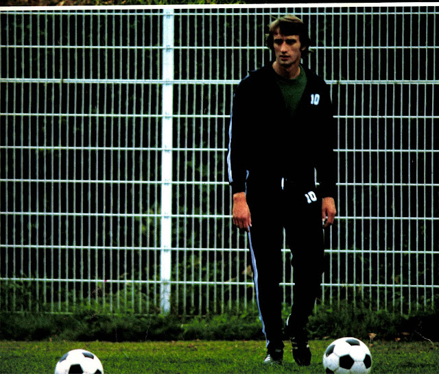 BIO EXPRESS DEGRADABLE. Robbie Rensenbrink (1947-2020).