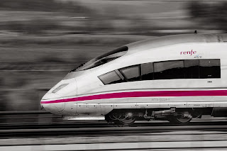 Historia e "historias" blog: Un "pájaro", que NO siempre vuela.