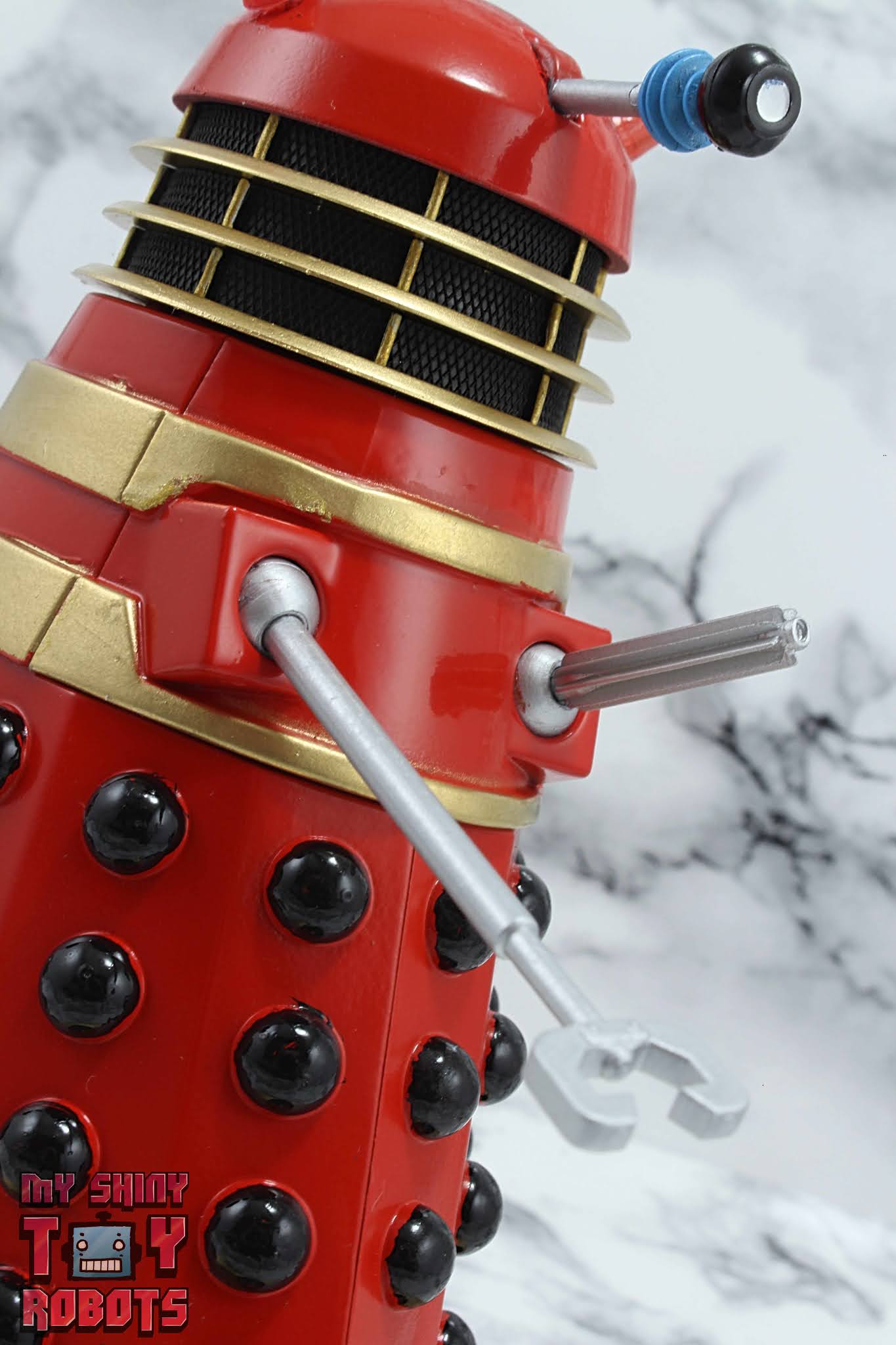 My Shiny Toy Robots: Custom Figure: 'Dr Who & the Daleks' Movie Red Dalek