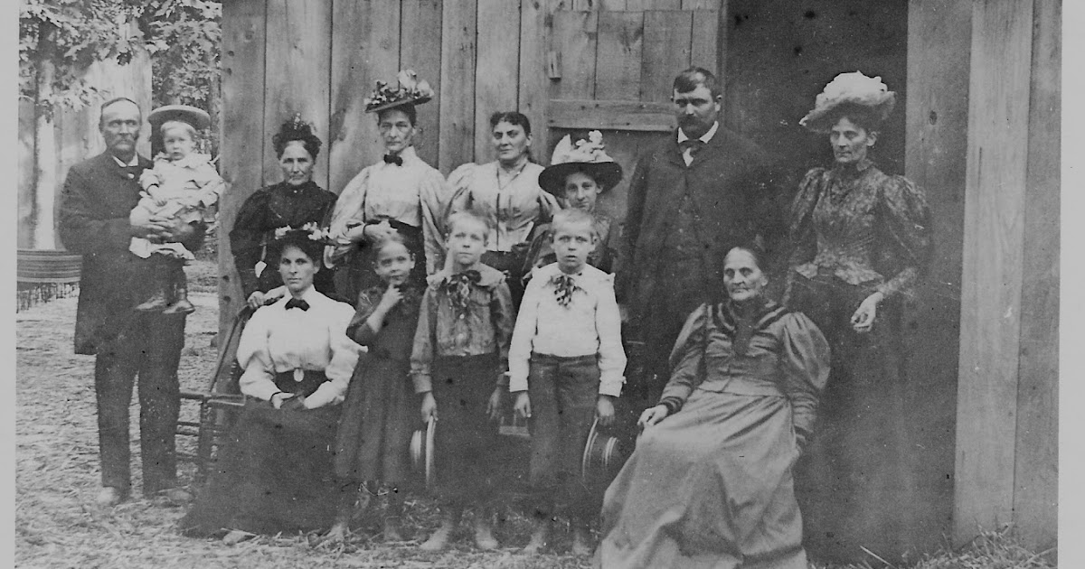 clmroots: John and Elizabeth Martin Family Photo
