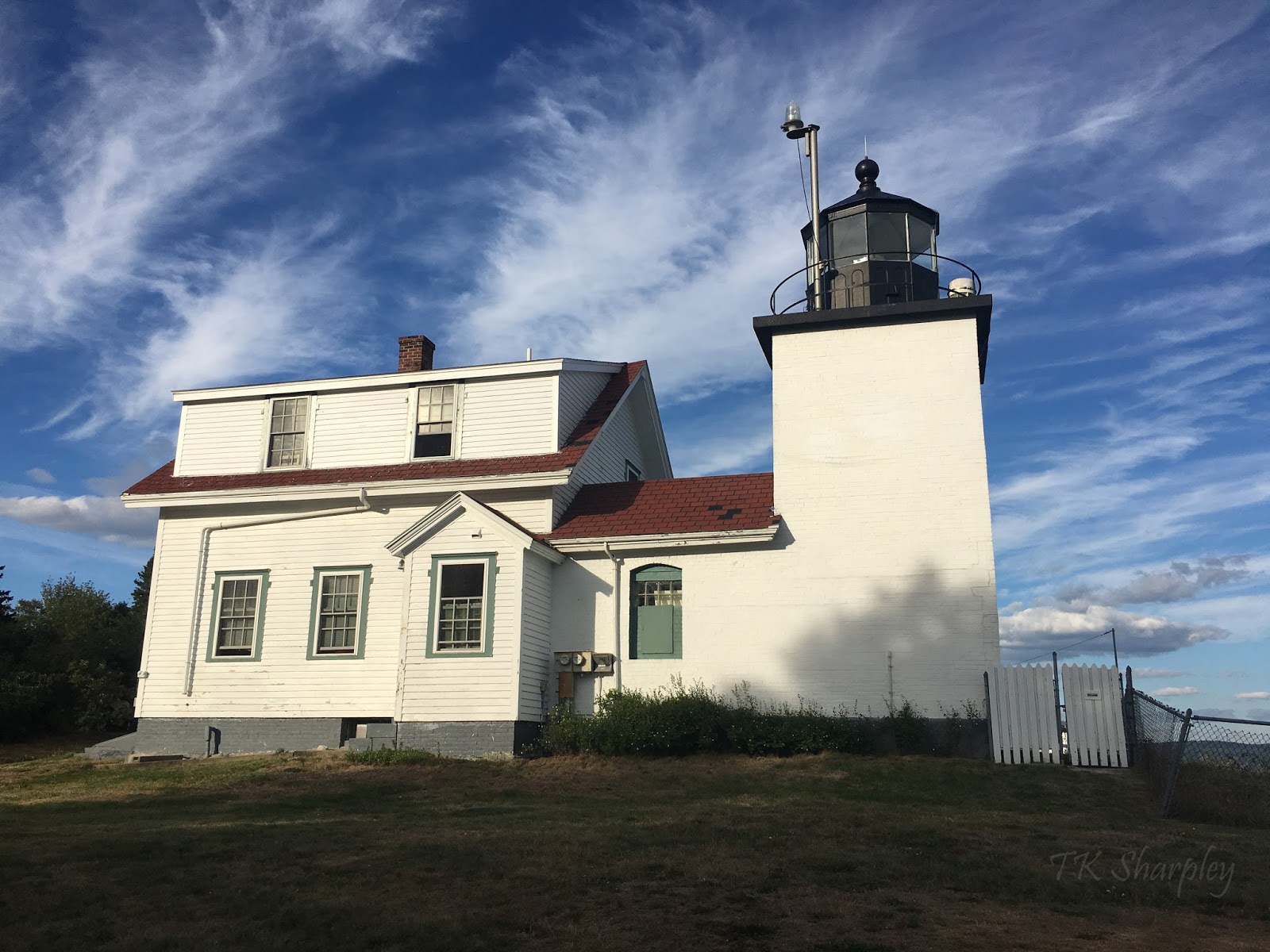 UNDER THE FLAPS: October 2, 2016 Maine, That's A Lot Of Light (houses)