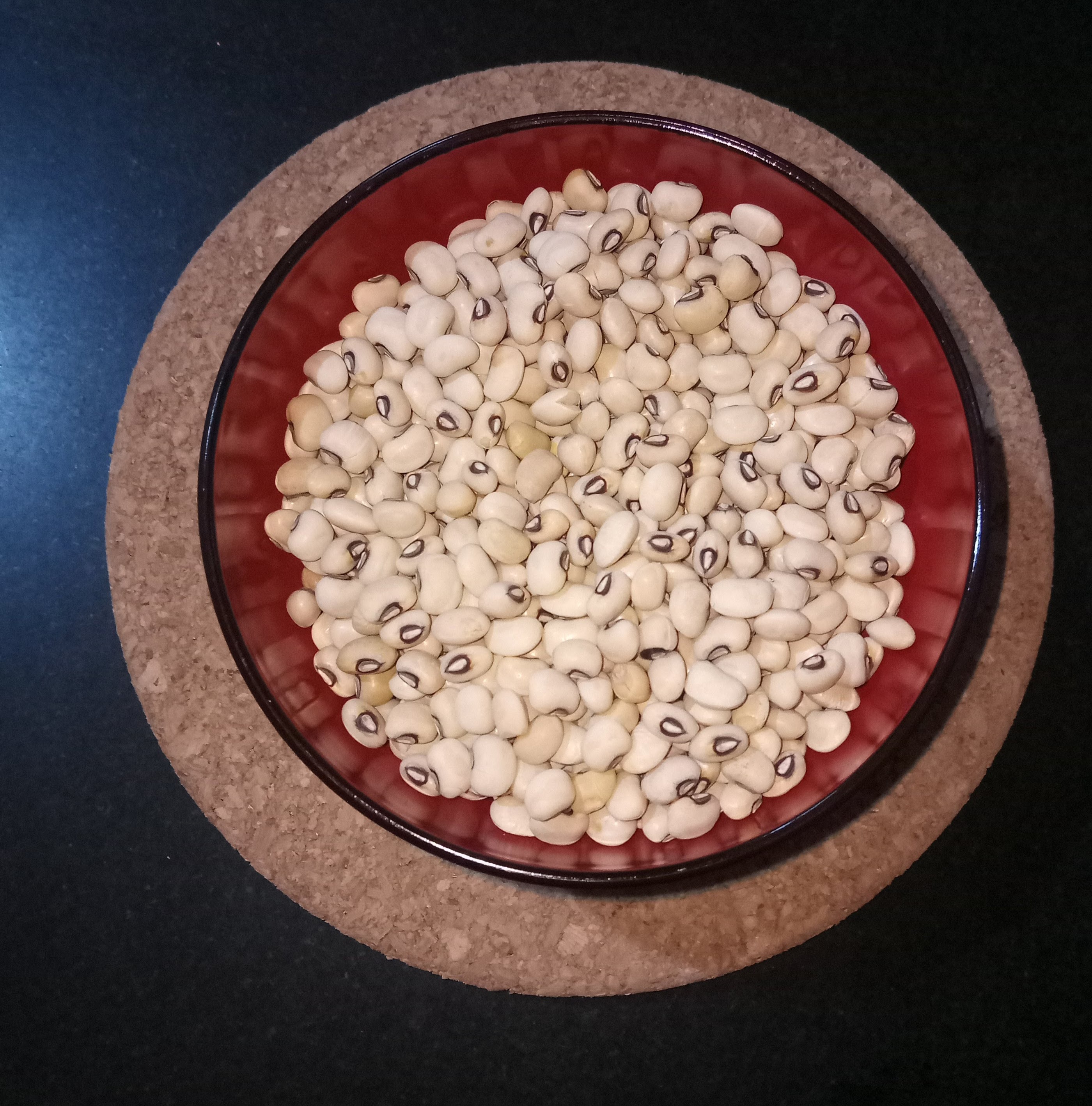 Alasande kaalu ( black eyed beans) saaru